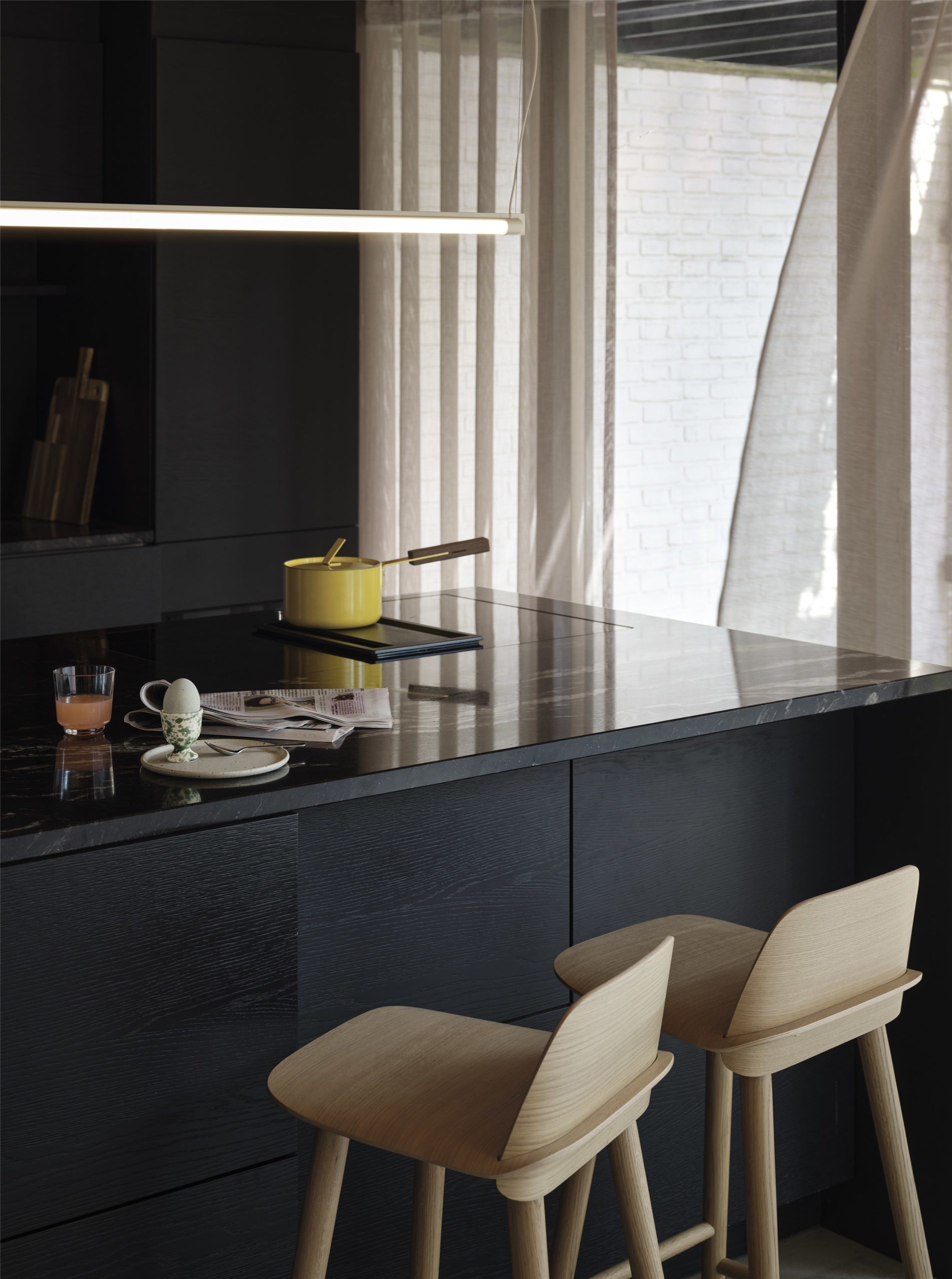 How to Choose a Bar Stool: A Comprehensive Guide - Huset