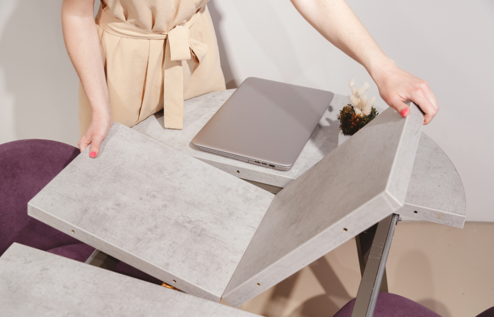 Extendable Tables: A Guide to Shapes, Designs, and Selection Tips